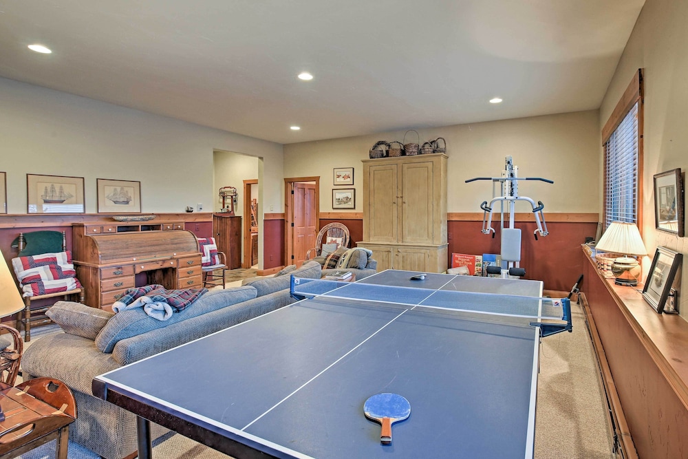 2 Mi To Skiing: Mtn-view Home W/ Deck In Granby! - Granby, CO