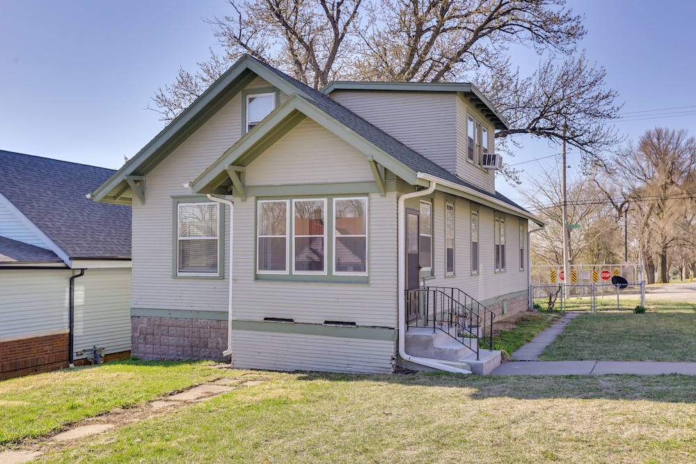 Quaint Omaha Home < 5 Mi To Downtown! - Nebraska