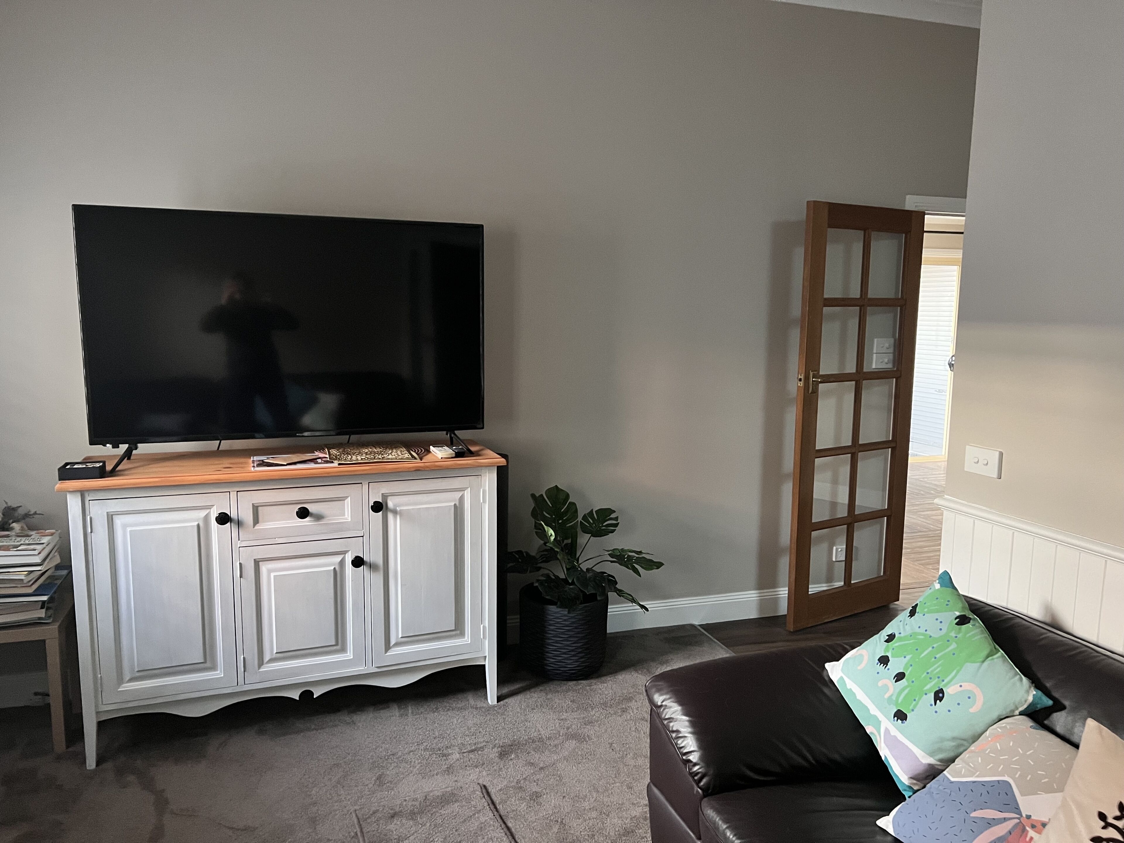 Blacksmiths Lane 2 Bedroom\ngorgeous Ultra Clean 2 Bedroom/2 Bathroom Cottage. - Glengarry