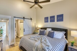 Casa (2 Bedrooms) | Interior