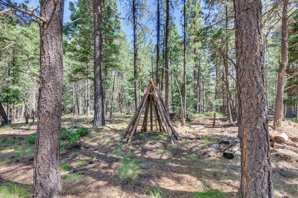 Southwestern Angel Fire Abode W/ Game Room - Taos Ski Valley, NM