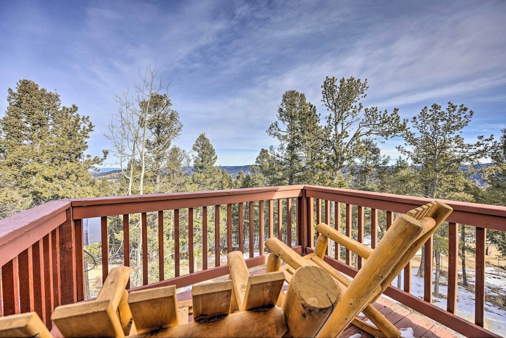 Woodland Park Home W/ Stunning Mountain Views - Woodland Park, CO