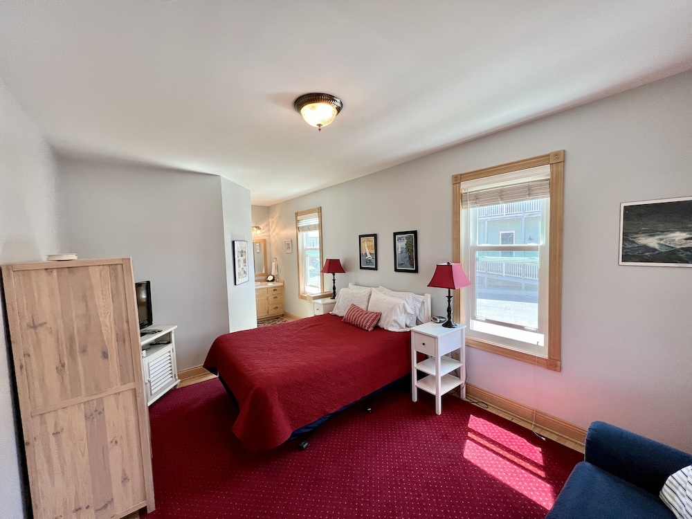 The Bodin-ski House - Bayfield, WI