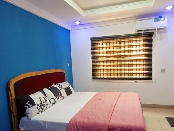 Enike Hotel - Ibadan