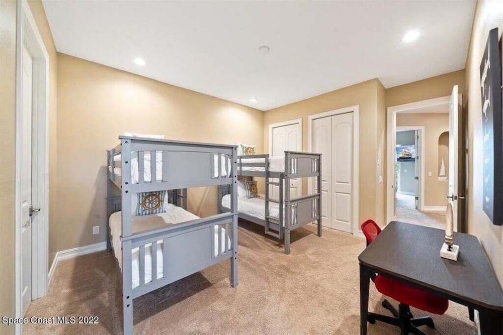 Luxury Mediterranean Villa With Courtyard By The Beach Where You Eat, Play Love. - Melbourne Beach, FL