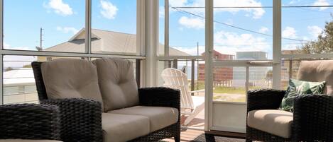 Casa, 2 camas queen-size (Emerald Palms 3) | Sala de estar