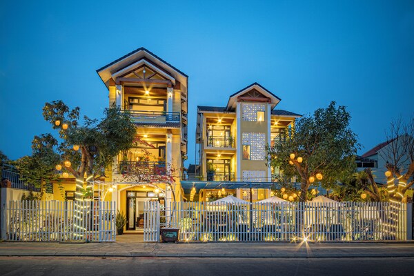 Hoi An Golden Heart Villa - Hội An
