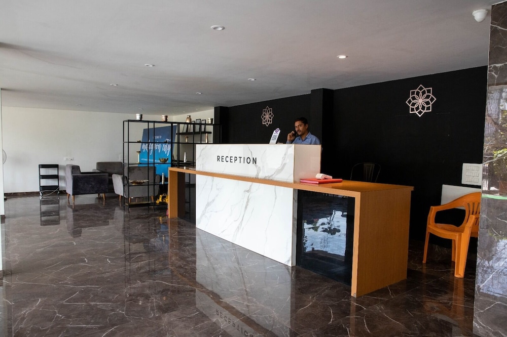Radhika Inn - Malegaon
