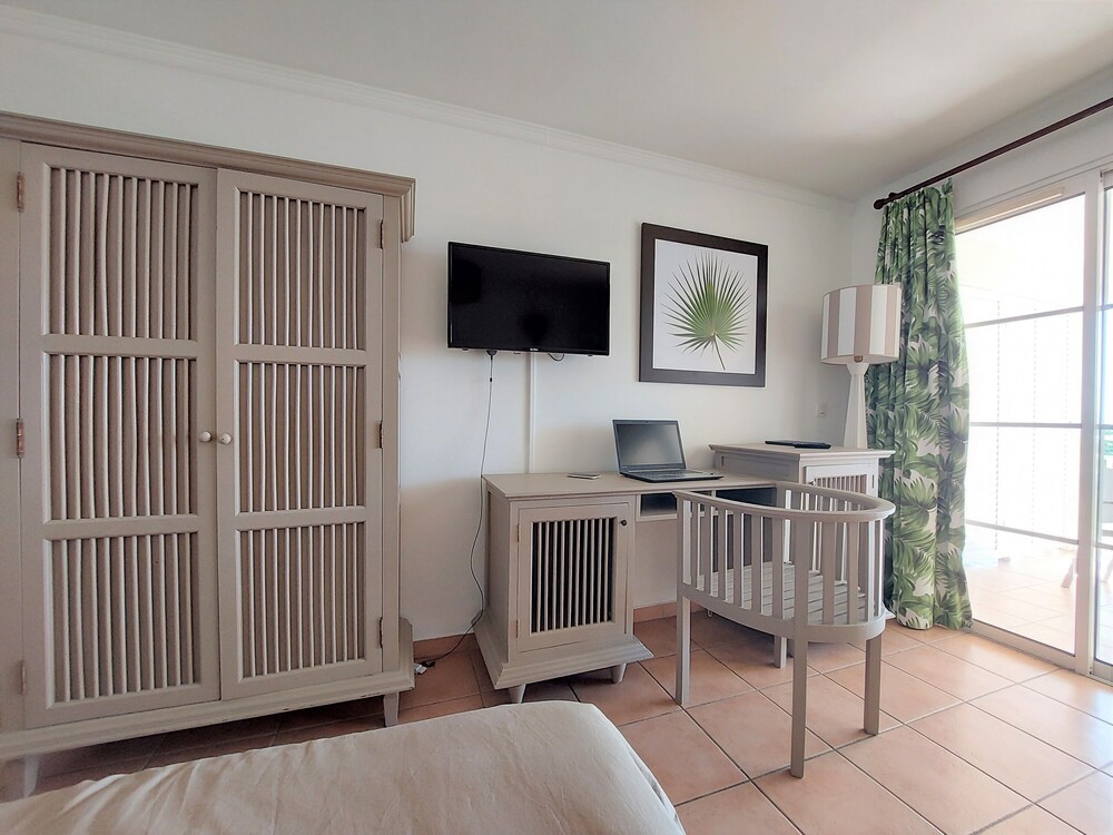 Studio Vue Mer Exceptionnelle, Village Pierre Et Vacance Sainte-anne - Guadeloupe