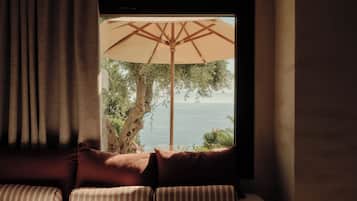 Wave Hideaway with Veranda | Roupa de alta qualidade, camas de colchão pillowtop, minibar