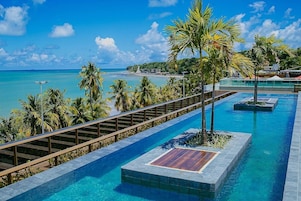 Estúdio Básico | Piscina | Piscina exterior, guarda-sóis 