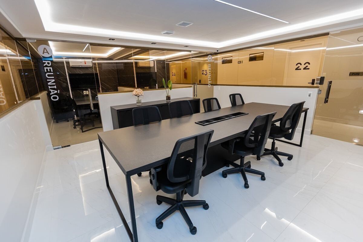 Apartamento Básico | Salas de reuniões