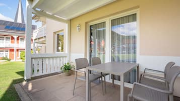 Condo, 1 cama Queen e sofá-cama, para não fumantes, varanda | Terraço/pátio