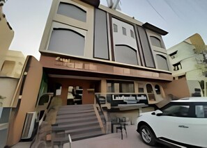 Fachada da propriedade