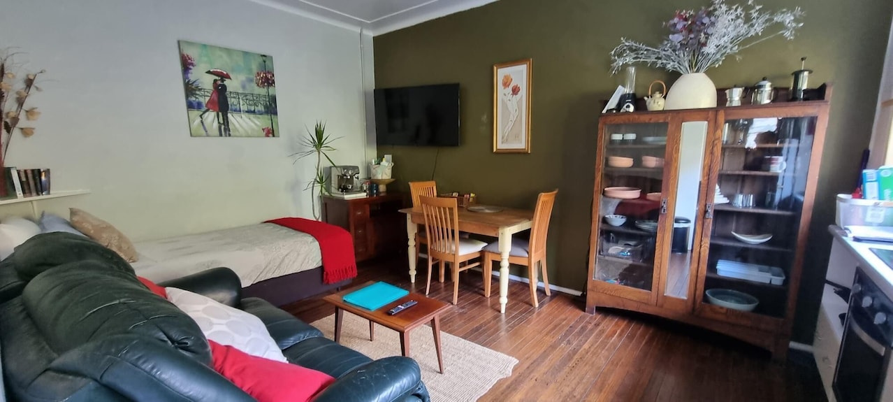 Unit 3 - Cosy Apartment Near Wanda Beach & Cronulla Golf Course - 5 Minute Walk - Cronulla