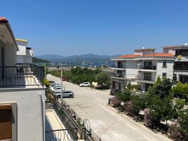 Condo standard, 2 quartos, vista para o jardim | Vista do quarto