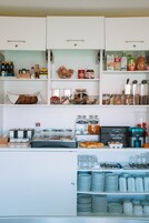 Pequeno-almoço tipo buffet diário (5 EUR por pessoa) 