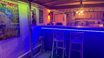 Bar à beira da piscina