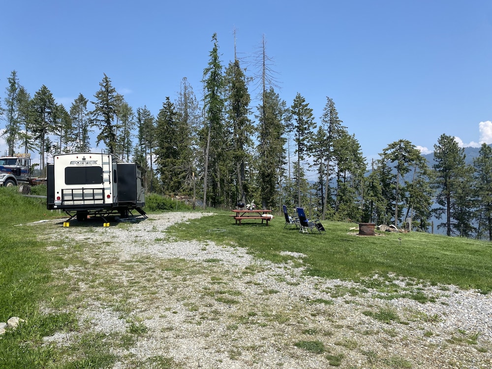 Hawkins Point on Lake Pend Oreille RV site with fire pit - Sandpoint ...