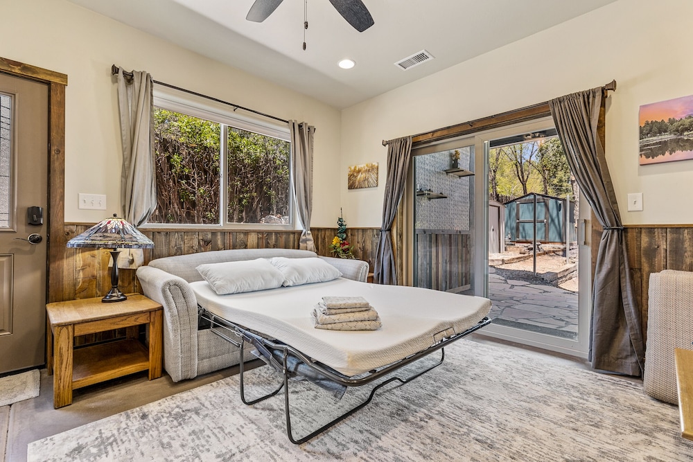 Eco Suite W/ Mountain Views - Flagstaff, AZ