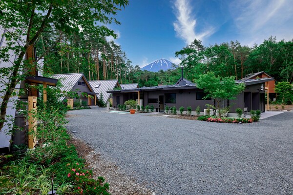 Enico.mt.fuji Resort & Glamping - Japan