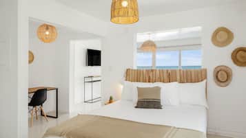 Estúdio superior | Cofres nos quartos, individualmente decorados