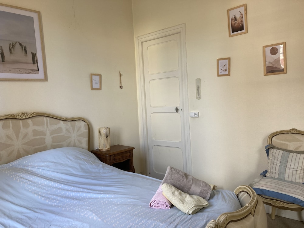 Maison Avec Grand Jardin Clos Exposé Sud, à 5 Min Du Centre Ville! - Dieppe