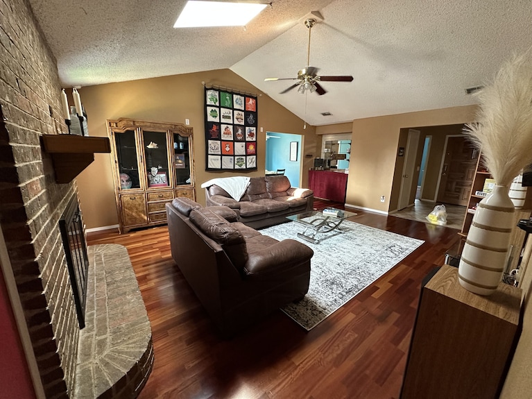Visit The Eagle's Nest For The Comforts Of Allen - Allen, TX
