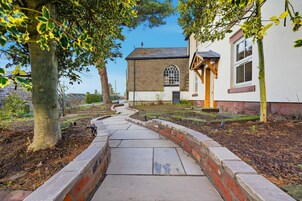Casa de Campo Deluxe, casa de banho anexa, vista para o pátio (Laburnum Cottage) | Jardim