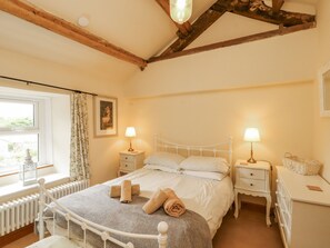 Casa de Campo | 2 quartos, com decoração personalizada, com mobília individualizada 