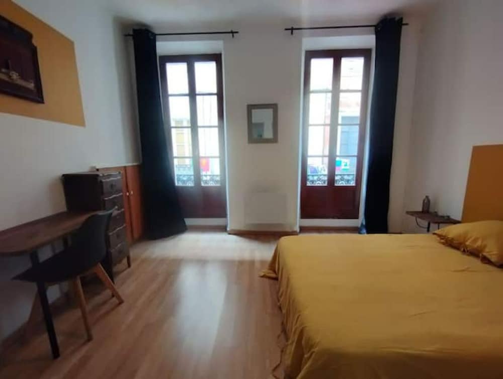 Appartement En Plein Centre - Carpentras