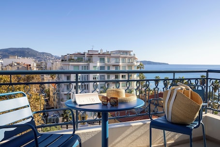 Terraço/pátio interior. Crisol Promenade