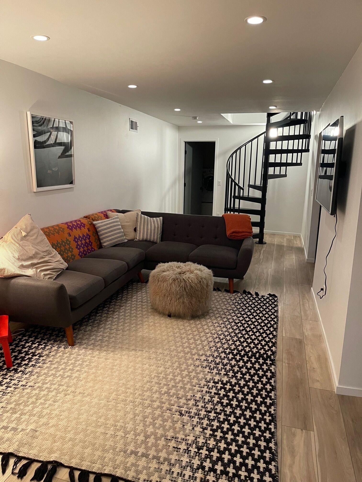 Mid-century Wine Getaway - Cloverdale, CA