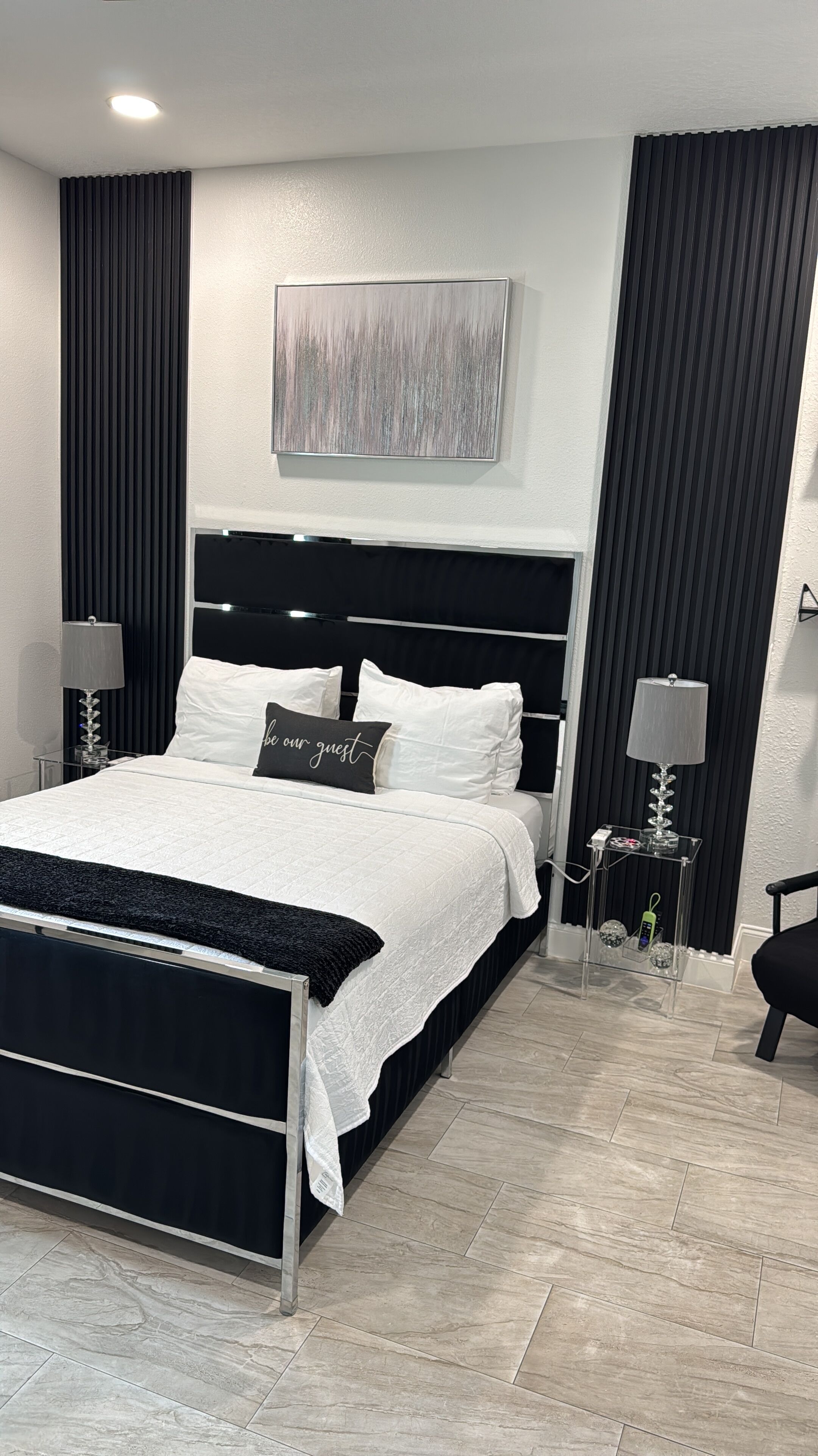 Aileen Special Place - Tampa