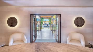 Sala(s) para tratamentos a casais, sauna, banheira de hidromassagem