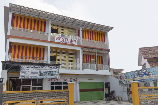 Hotel O Restu Inn - Bandar Lampung
