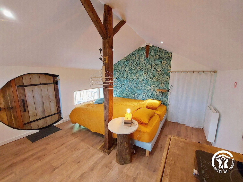 Secluded Cabin For 2 In Nature With Shared Kitchen & Games, Near Mayenne - Mayenne