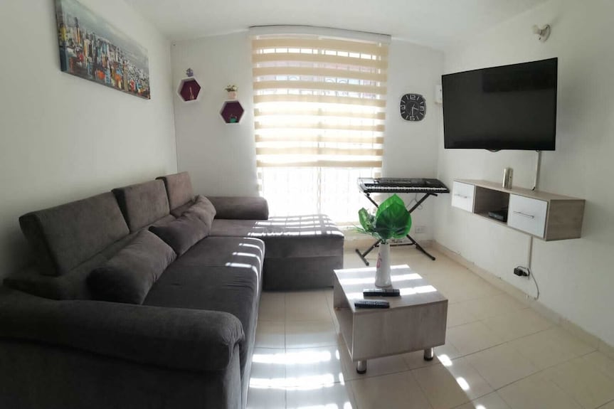 Casa Cerca Al Aerpuerto Y Hospital San Vicente\ncozy House Close To The Airport. - Rionegro