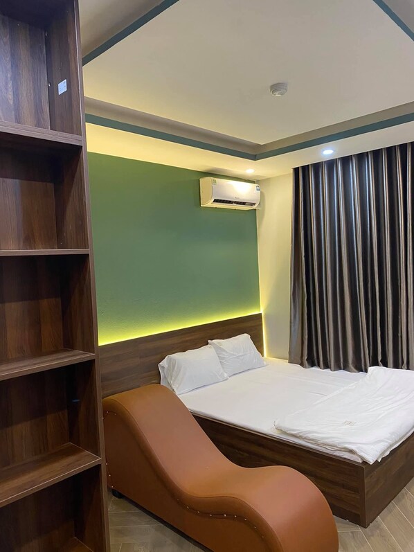 Hugh Edmonds Motels Inc in Brent – Hotels.com