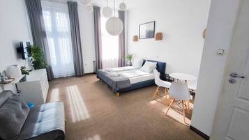 Quarto Triplo Standard | Wi-fi grátis, roupa de cama fornecida