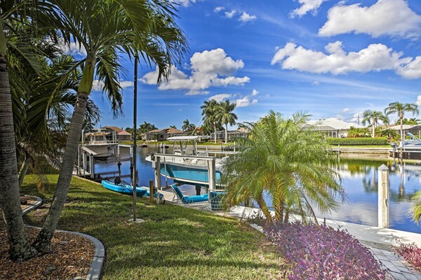 Canal Waterfront Home With Private Pool & Dock! - Punta Gorda, FL