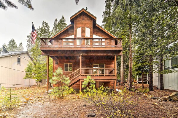 Bikes, Grill & Views: Luxe Truckee Cabin! - Truckee, CA