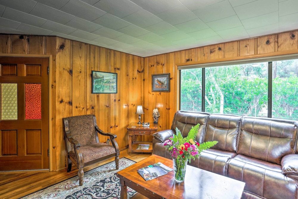 Home In Shasta Lake Near Redding: Early Check-in! - Shasta Lake, CA