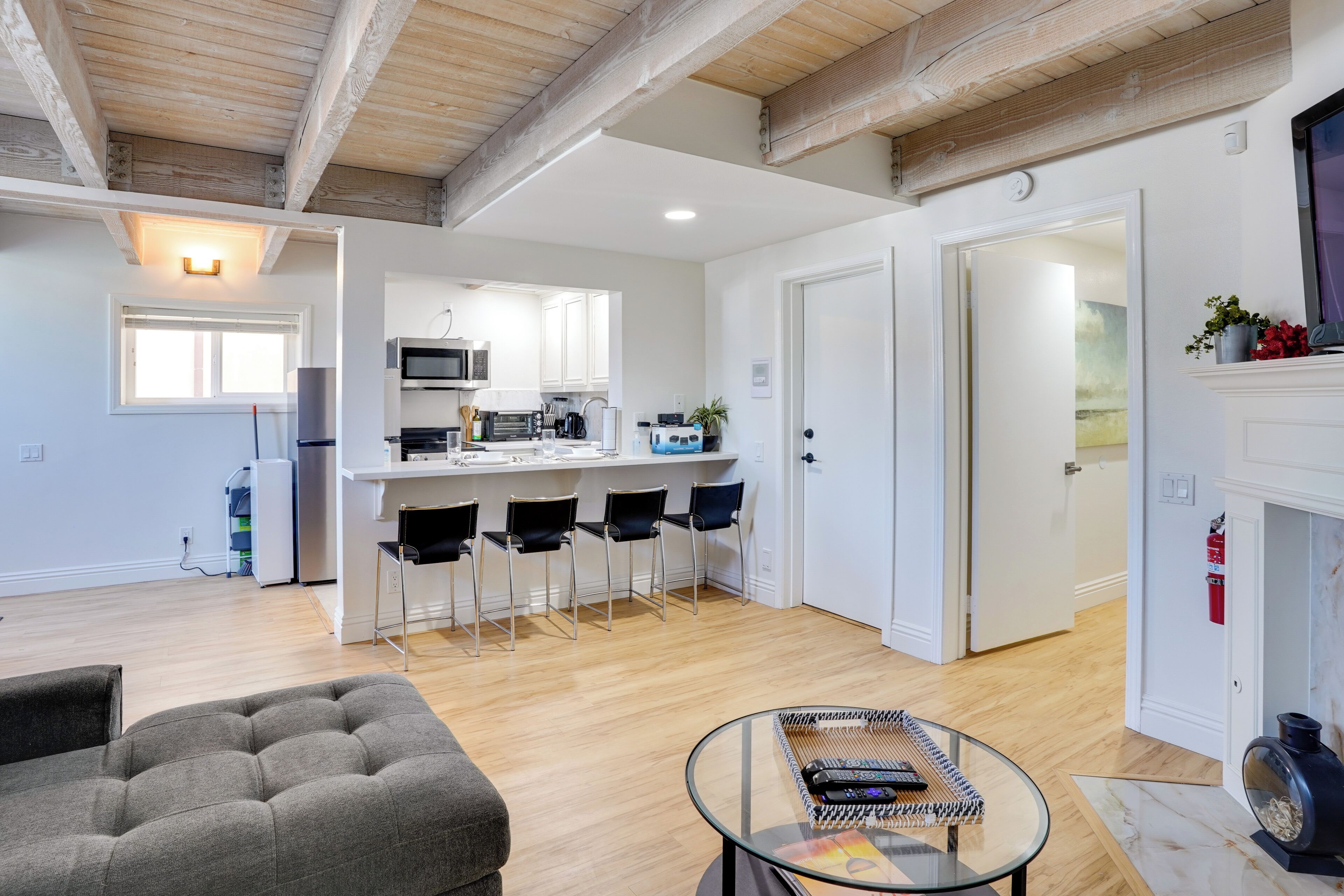 Casa (2 Bedrooms) | Interior