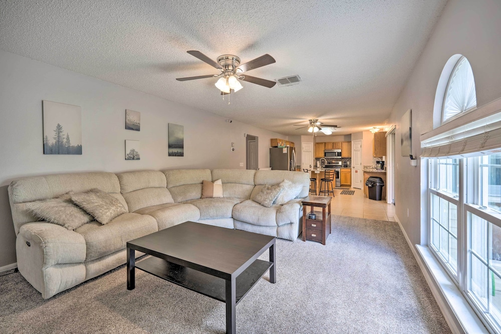 Game Room + Fenced Yard: Home Near Disney World! - Winter Haven, FL