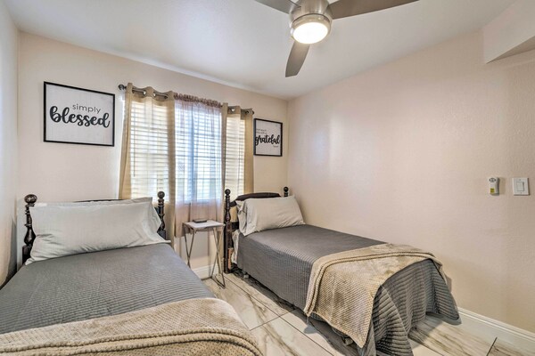 Seasonal Pool & Spa: Las Vegas Pad, 11 Mi To Strip - Las Vegas