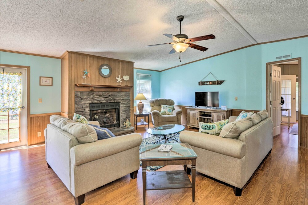 Steinhatchee Home W/ Boat Parking: 1 Mi To Marina - Steinhatchee, FL