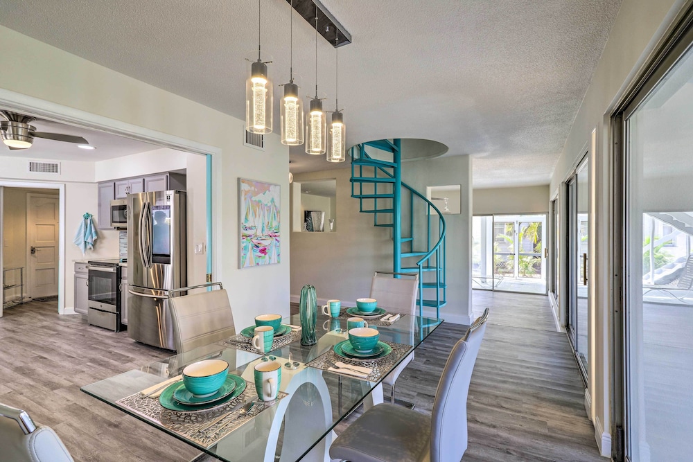 Tropical Waterfront Home: Central Location! - Indian Shores, FL