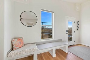 Casa (2 Bedrooms) | Interior