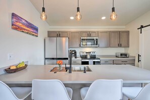 Casa (2 Bedrooms) | Interior